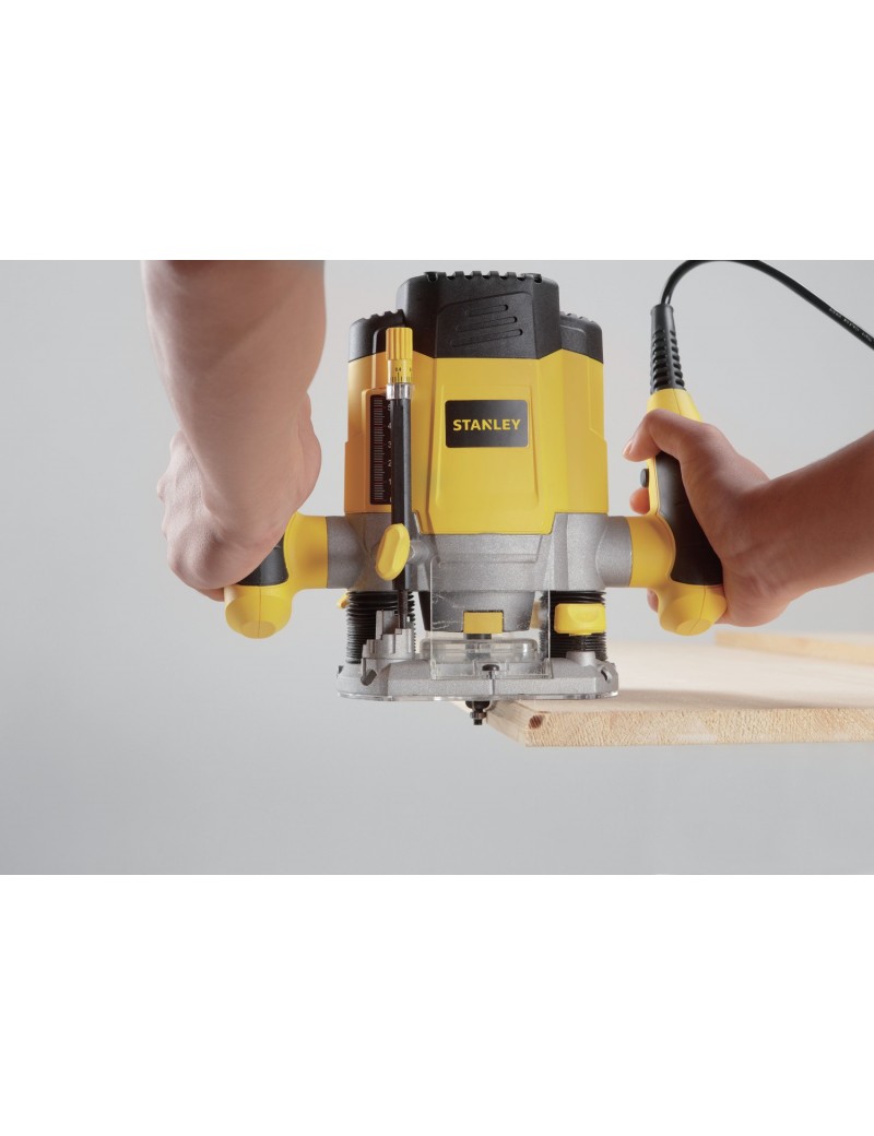 Ruteadora 1200W SRR1200-B3 Stanley | Bravo Industrial